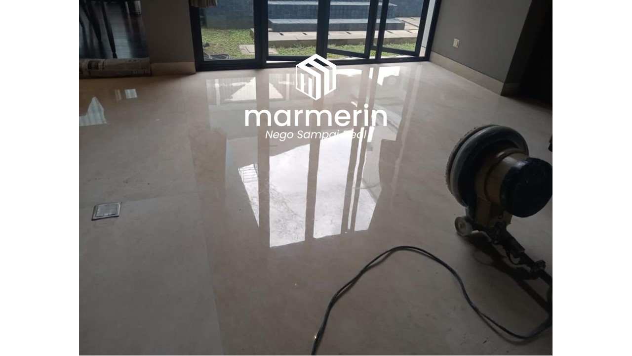 Jasa Poles Lantai Solo: Solusi untuk Keindahan Lantai Anda